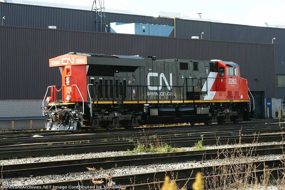 CN 2262 ES44DC